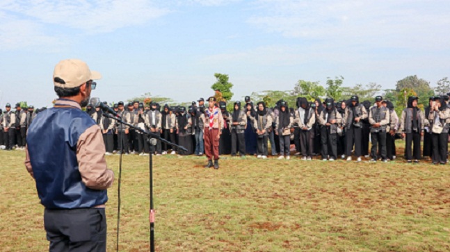 UNISDA Lamongan Lepas 855 Mahasiswa KKN 2025, Bangun Desa Mandiri ...